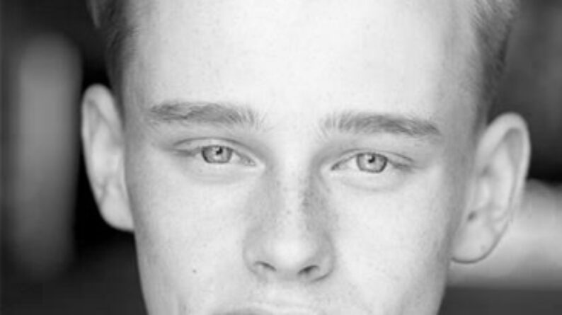 Sunset Boulevard - Curve Theatre, Leicester