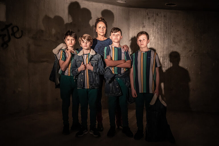 Cast announced for Billy Elliot the Musical - Curve Theatre, Leicester
