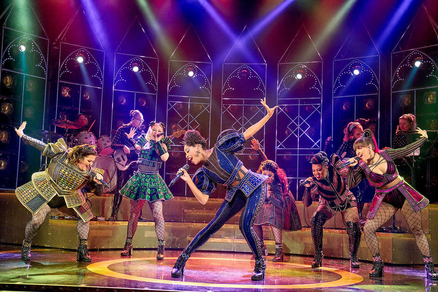 Six - Curve Theatre, Leicester