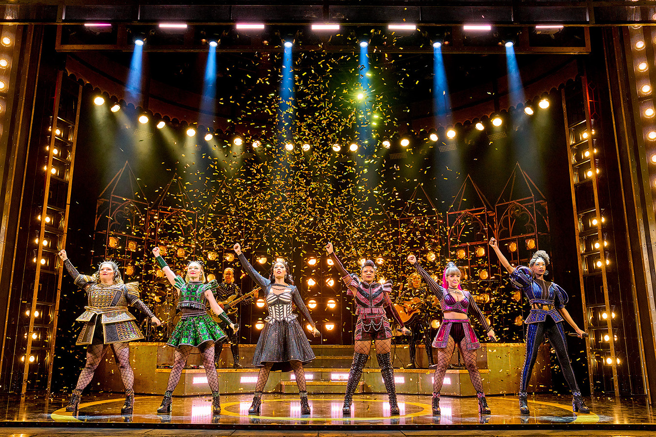 Six - Curve Theatre, Leicester